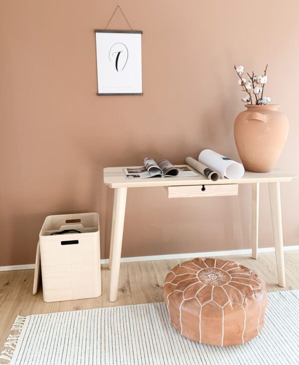 Terracotta: Il Colore di Tendenza per l'Interior Design del 2024
